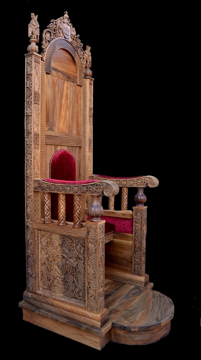 Bishop's thrones - Dveri